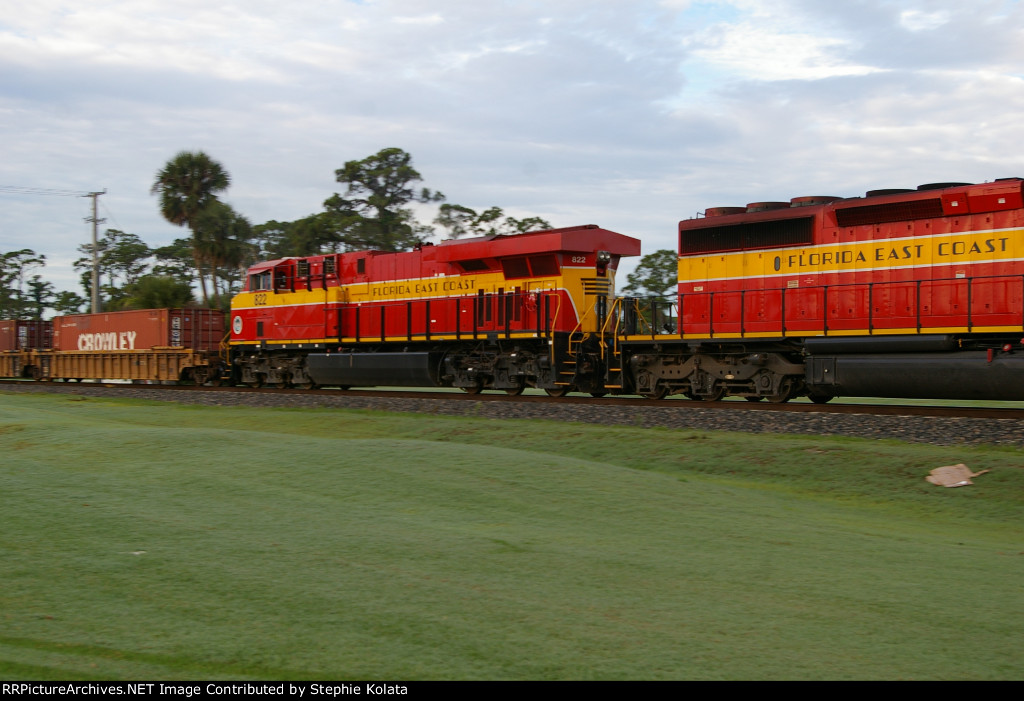FEC 822 TRAILING UNIT FIRST TRAIN